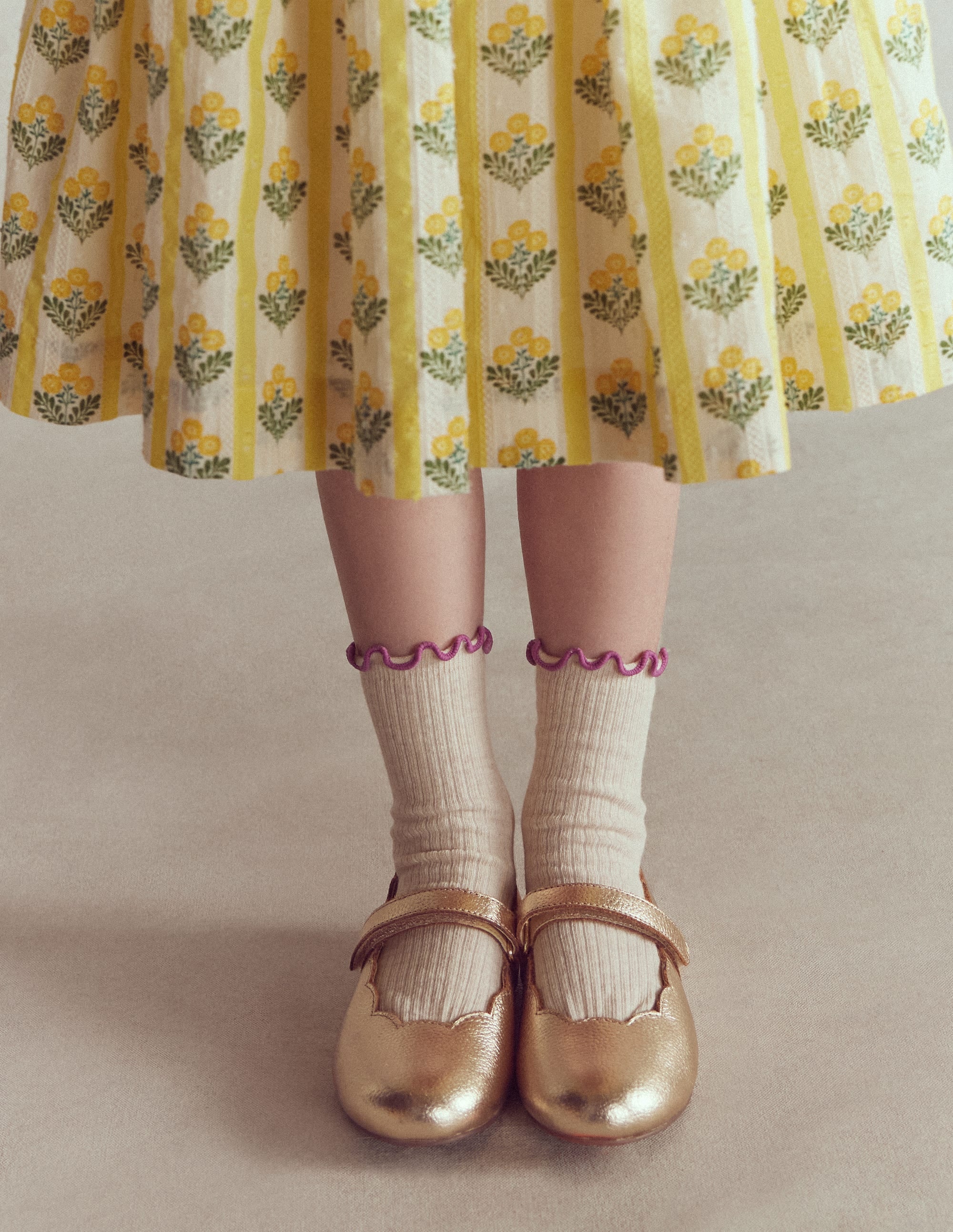 Scallop Mary Janes-Gold | Boden USA