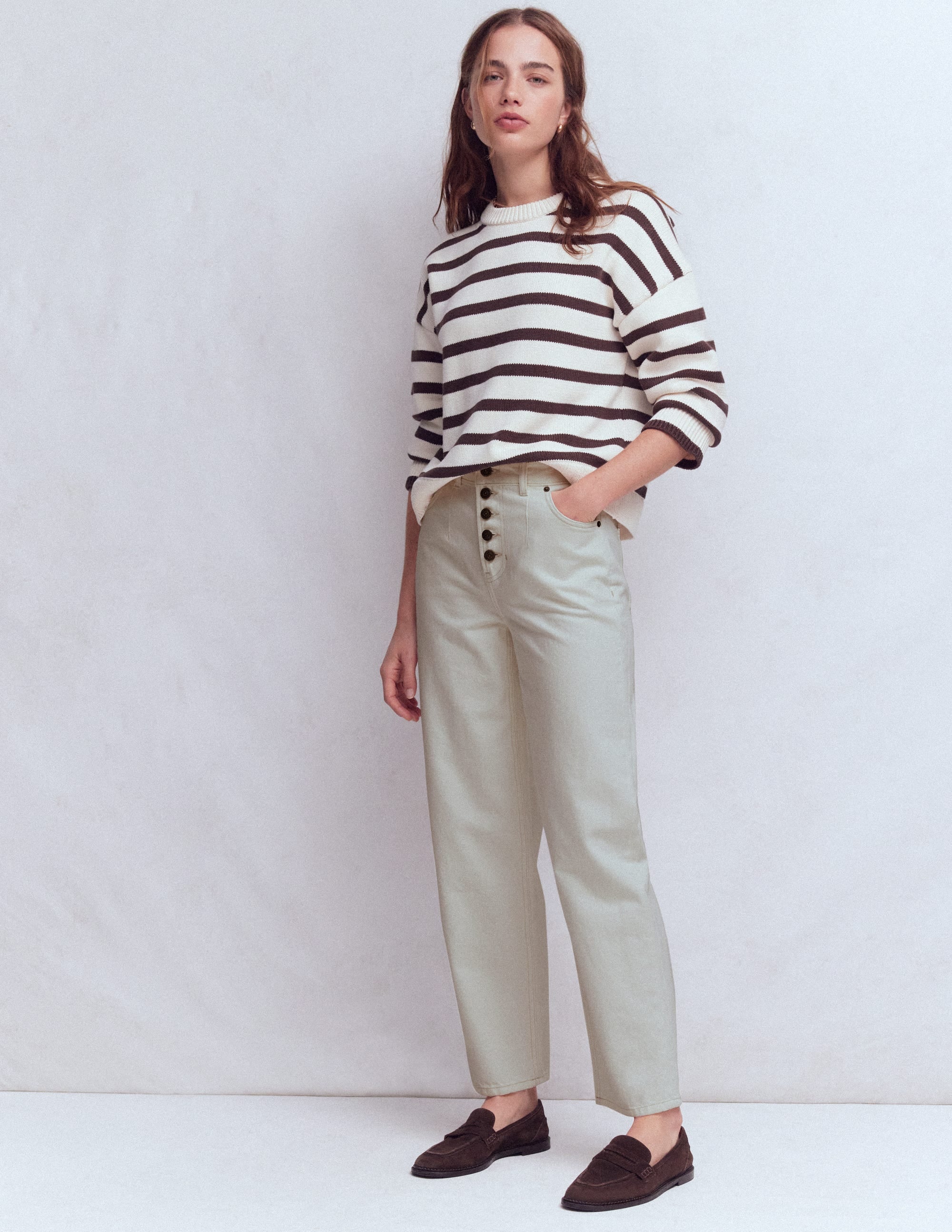 Exposed Button Straight Jeans-Ecru | Boden USA